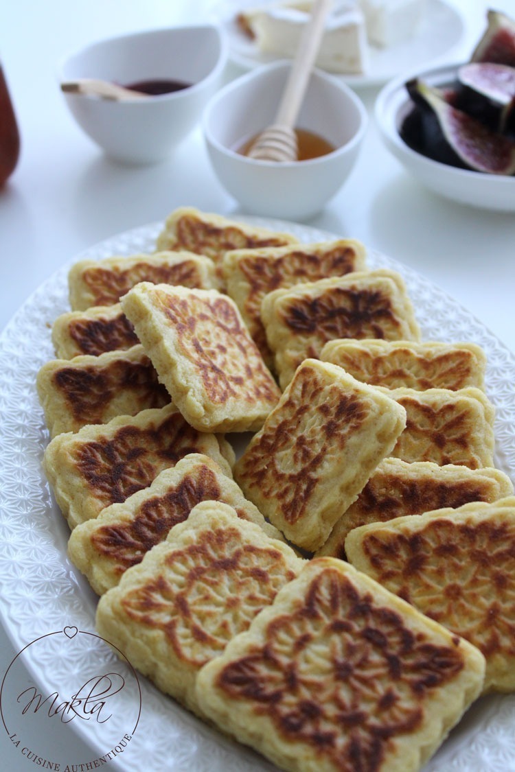 Baghrir - Crêpes légères et moelleux aux mille trous | Recette ...