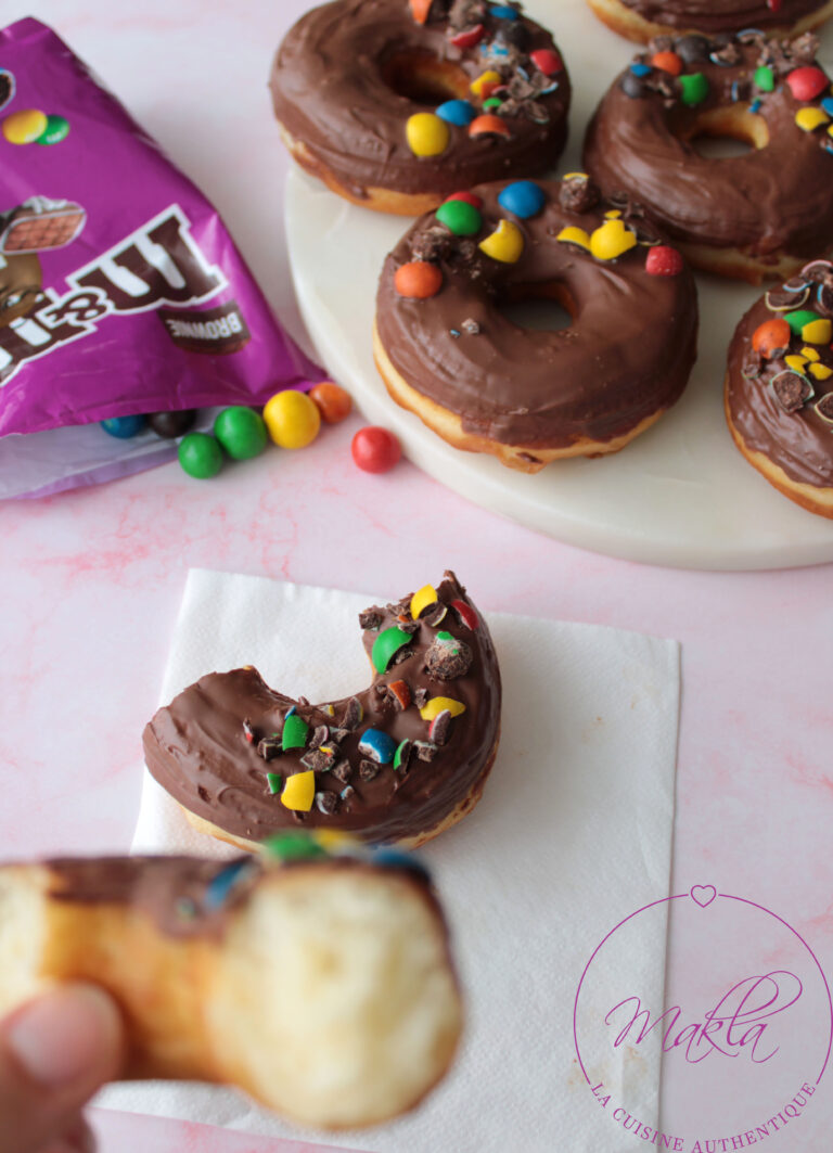 Donuts moelleux M&M'S® - Makla - La cuisine authentique